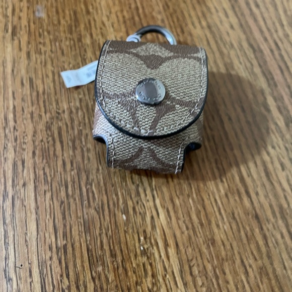 Coach | Other | Coach Wireless Earbud Case Bag Charm In Signature ...